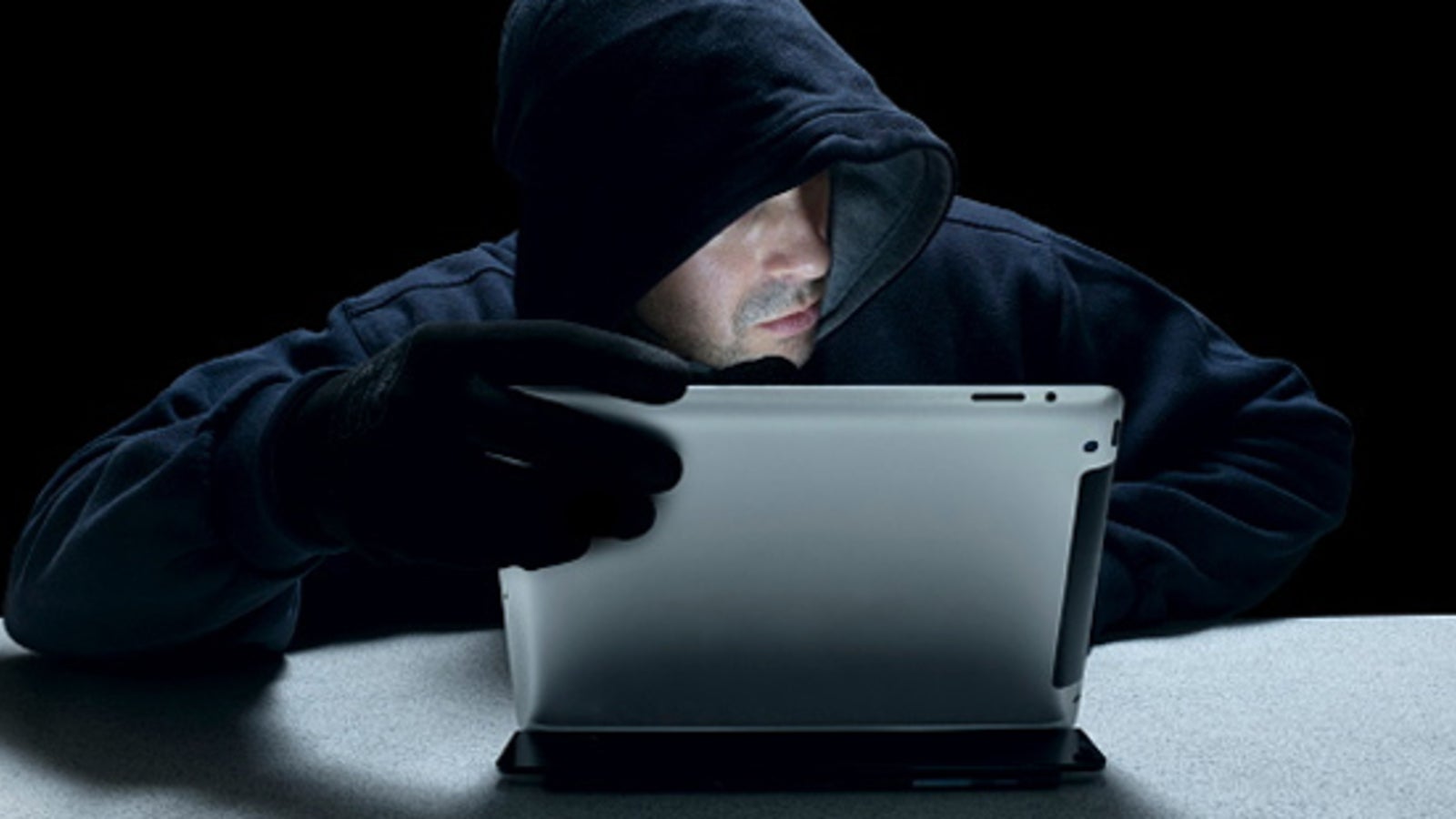 Bank-Hacker erpressen Promi-Kunden - oe24.at