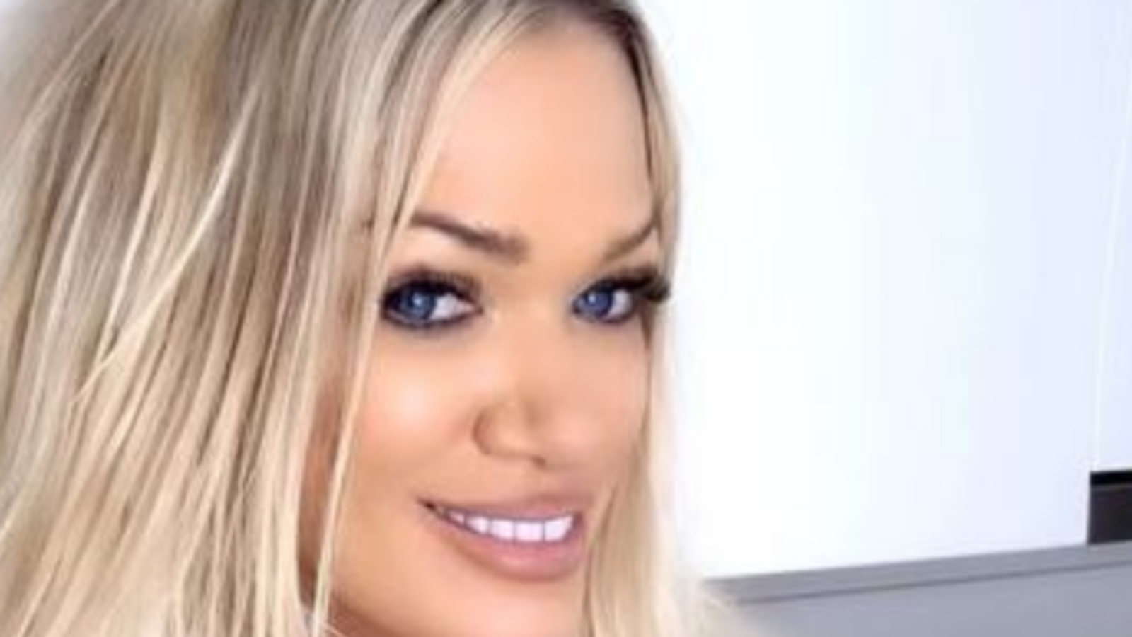 'Heißeste Oma der Welt' verrät ihr Schönheits-Geheimnis - oe24.at