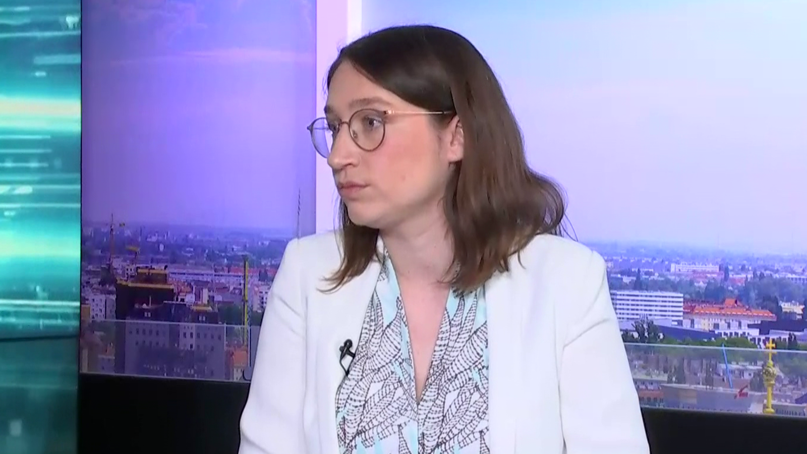 Isabelle Daniel: Das Interview mit Julia Herr - oe24.tv