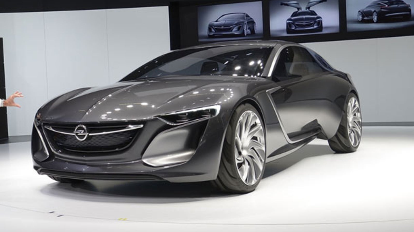 Messerundgang IAA 2013 Teil 1 - oe24.at