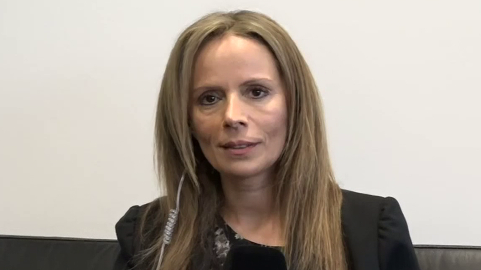 Fellner! LIVE: Isabelle Daniel im Interview - oe24.tv