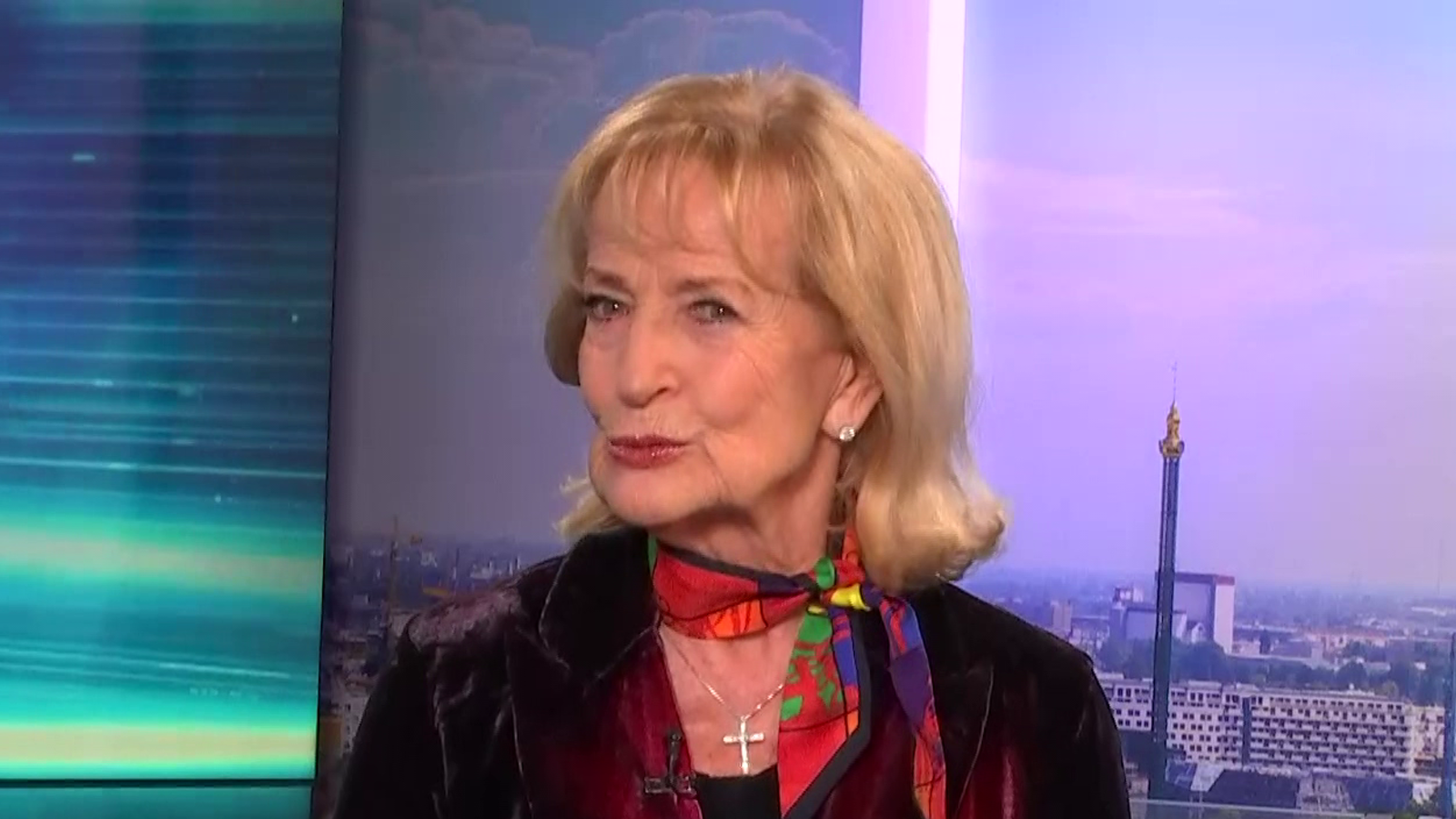 Fellner! LIVE: Dagmar Koller im Interview - oe24.tv