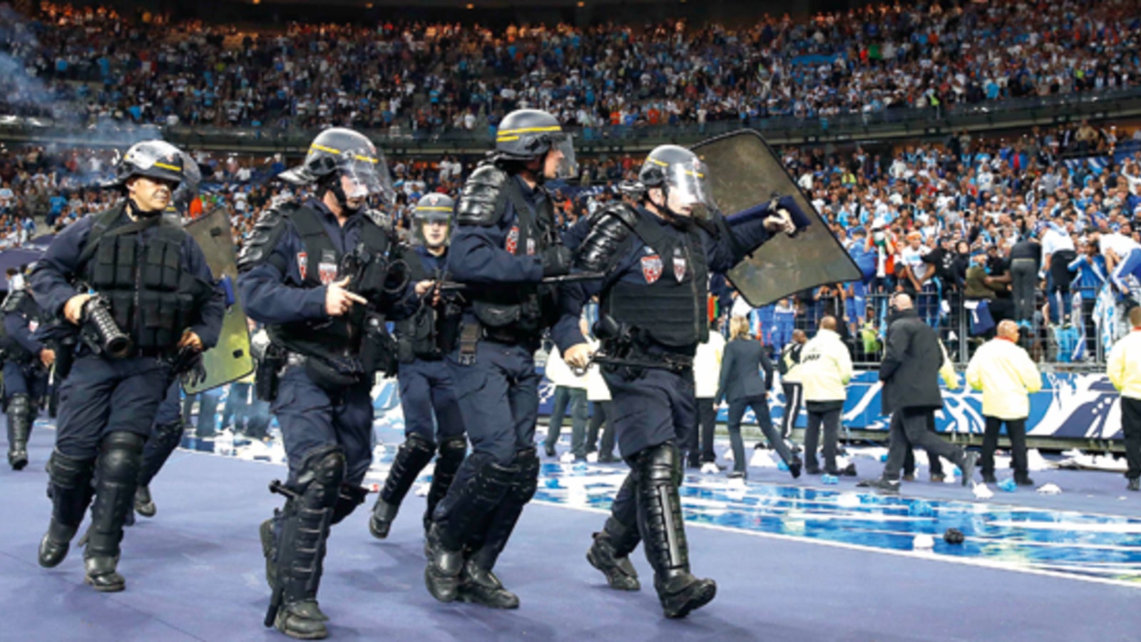 EURO: Ab heute gilt höchste Terror-Gefahr - oe24.at