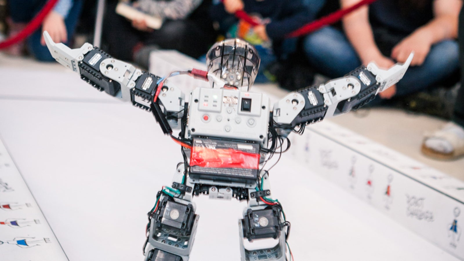 Größter Roboter Wettbewerb in Wien - oe24.at