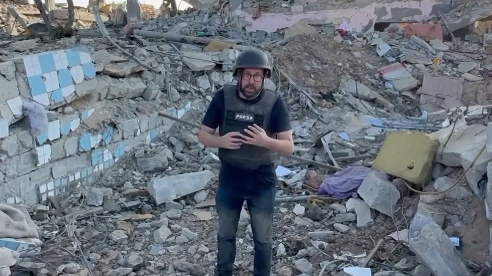 BILD.de-Reportage: Paul Ronzheimer on Gaza - oe24.tv