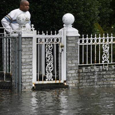 Sandy setzt New York unter Wasser - oe24.at