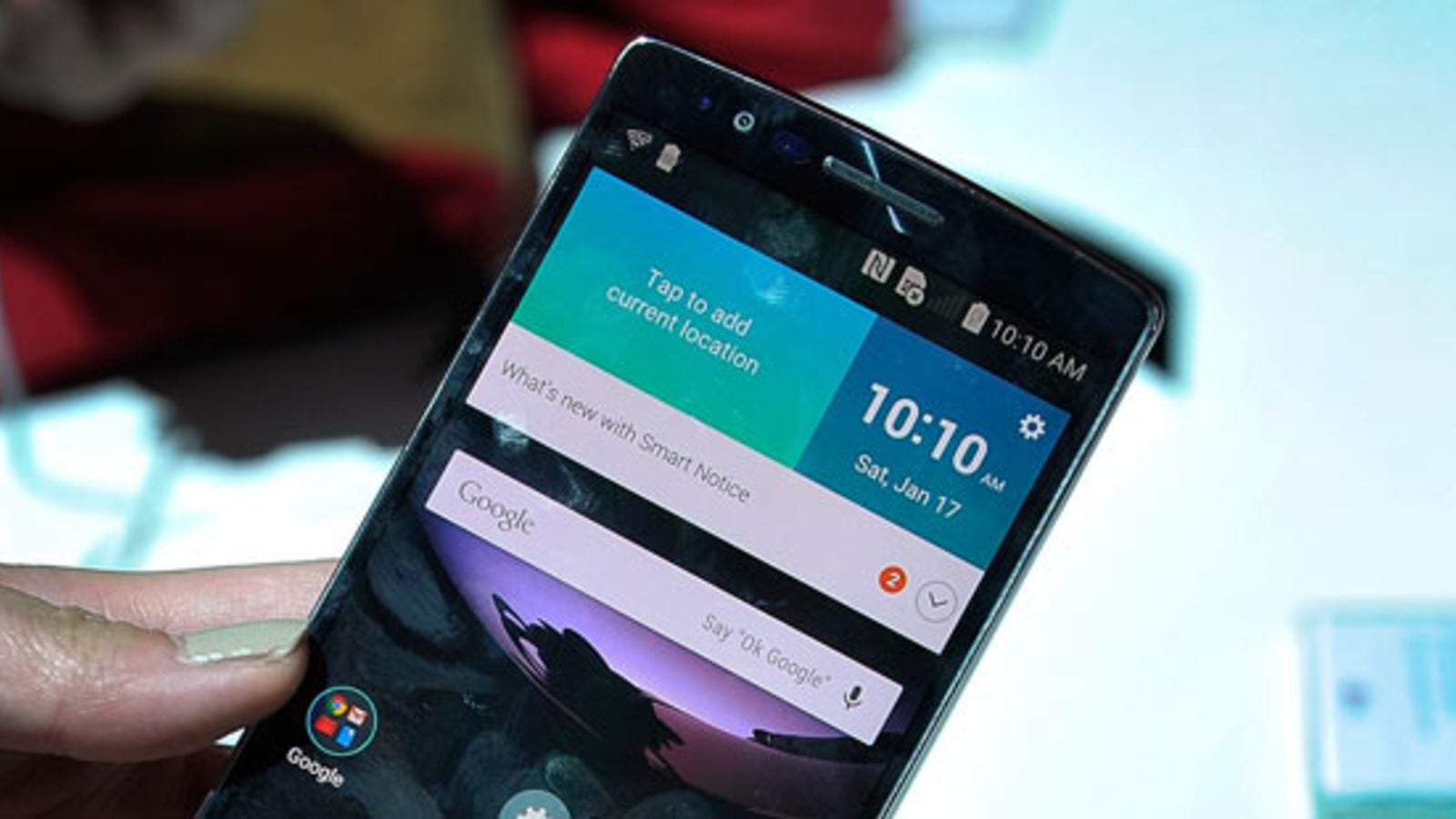 Unkaputtbares Handy-Display vorgestellt - oe24.at