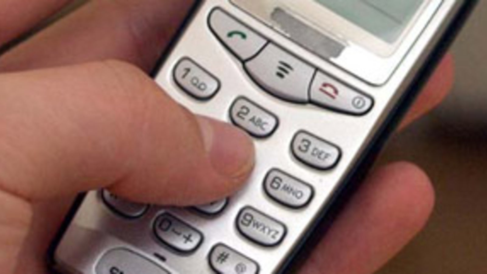 Die erste SMS der Welt wird als Code versteigert - oe24.at