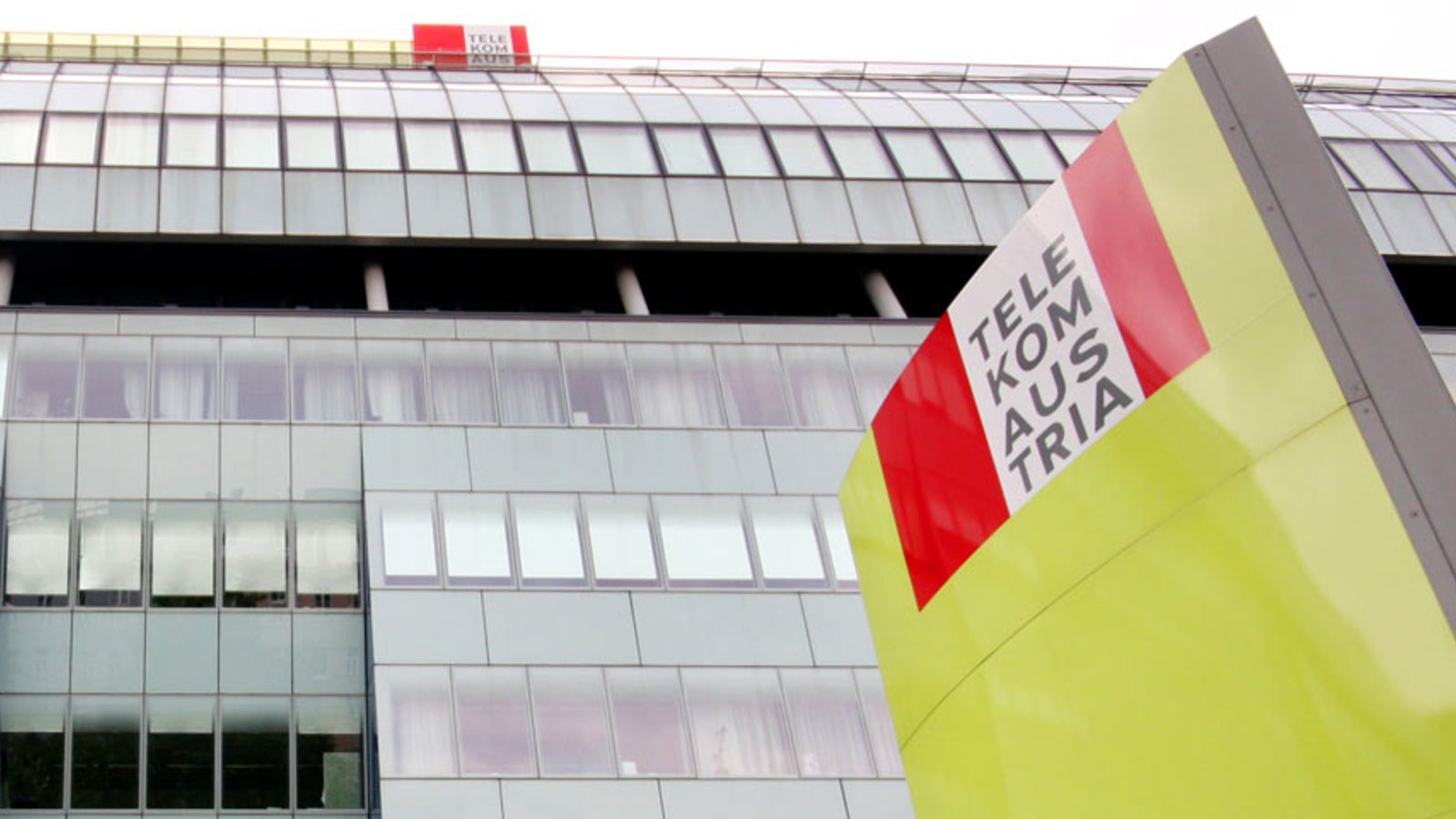 Telekom Austria erhöht Ausblick - Business-Live