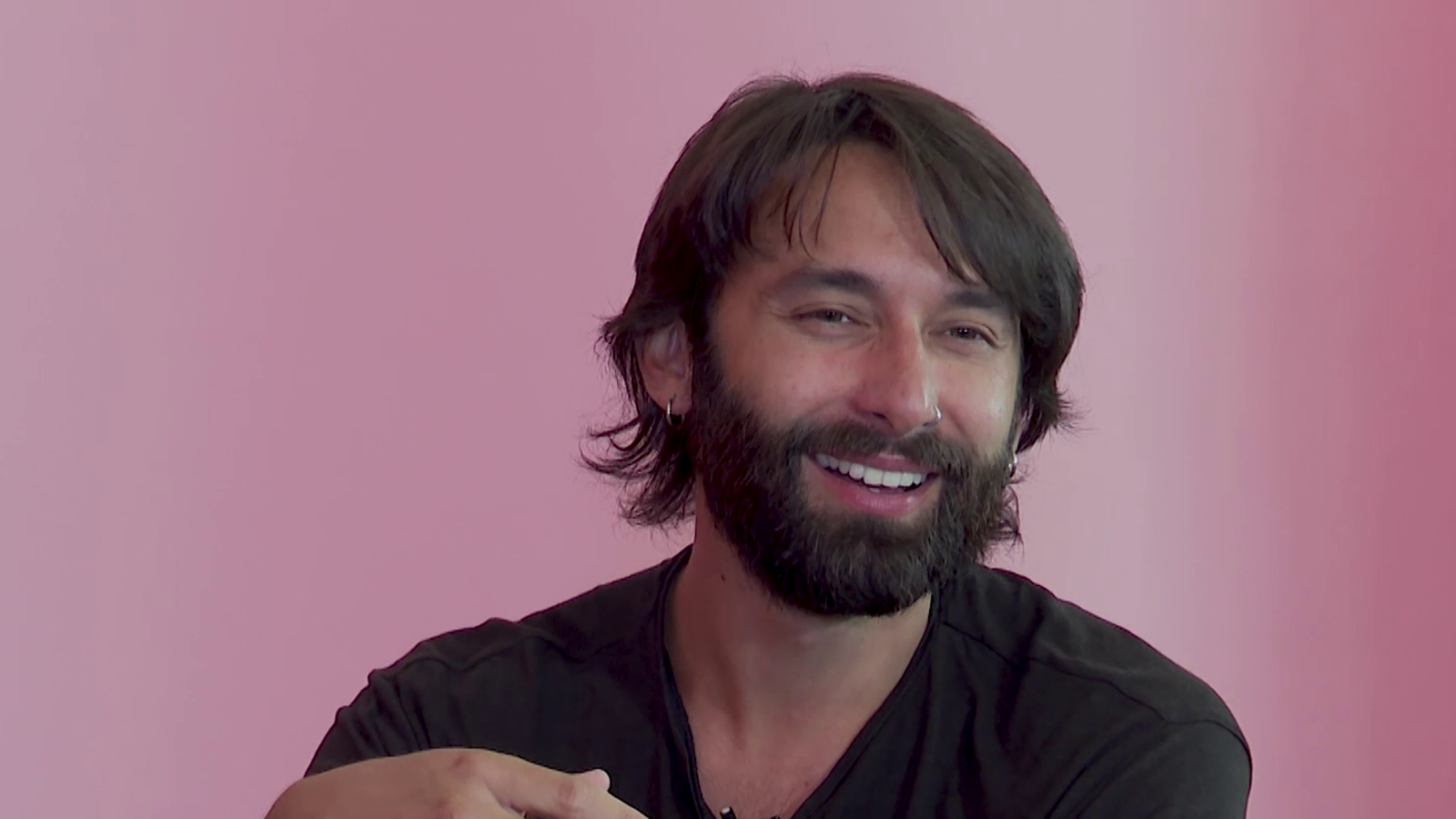 Tom Neuwirth im oe24.TV-Interview - oe24.tv