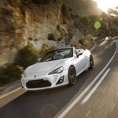 Fotos vom Toyota FT-86 Open Concept - oe24.at