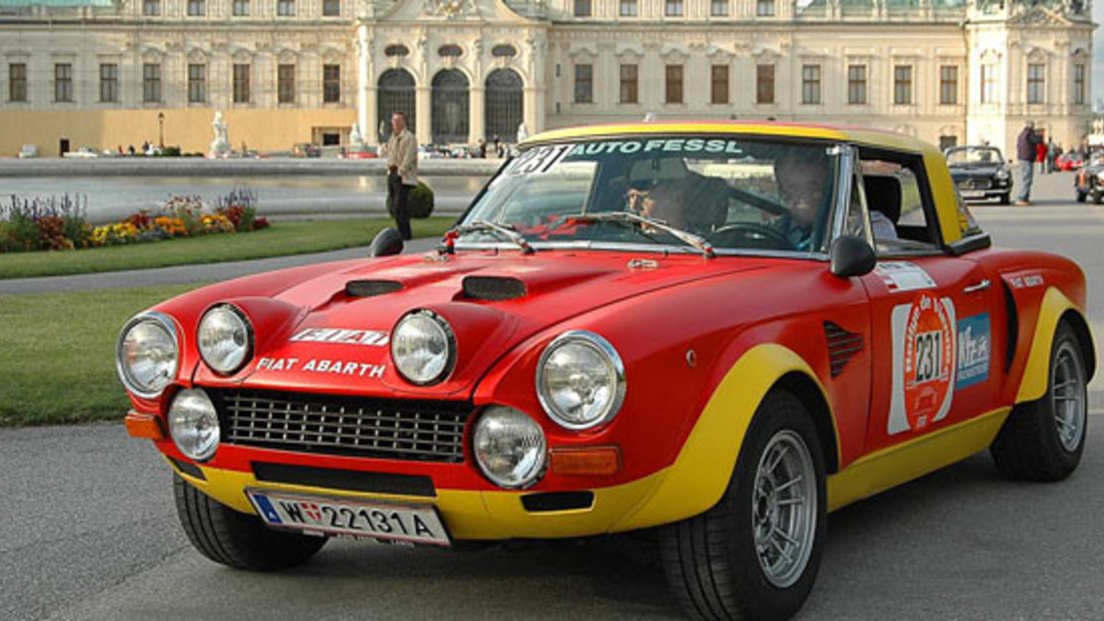 Großes Oldtimer-Treffen in Wien - oe24.at