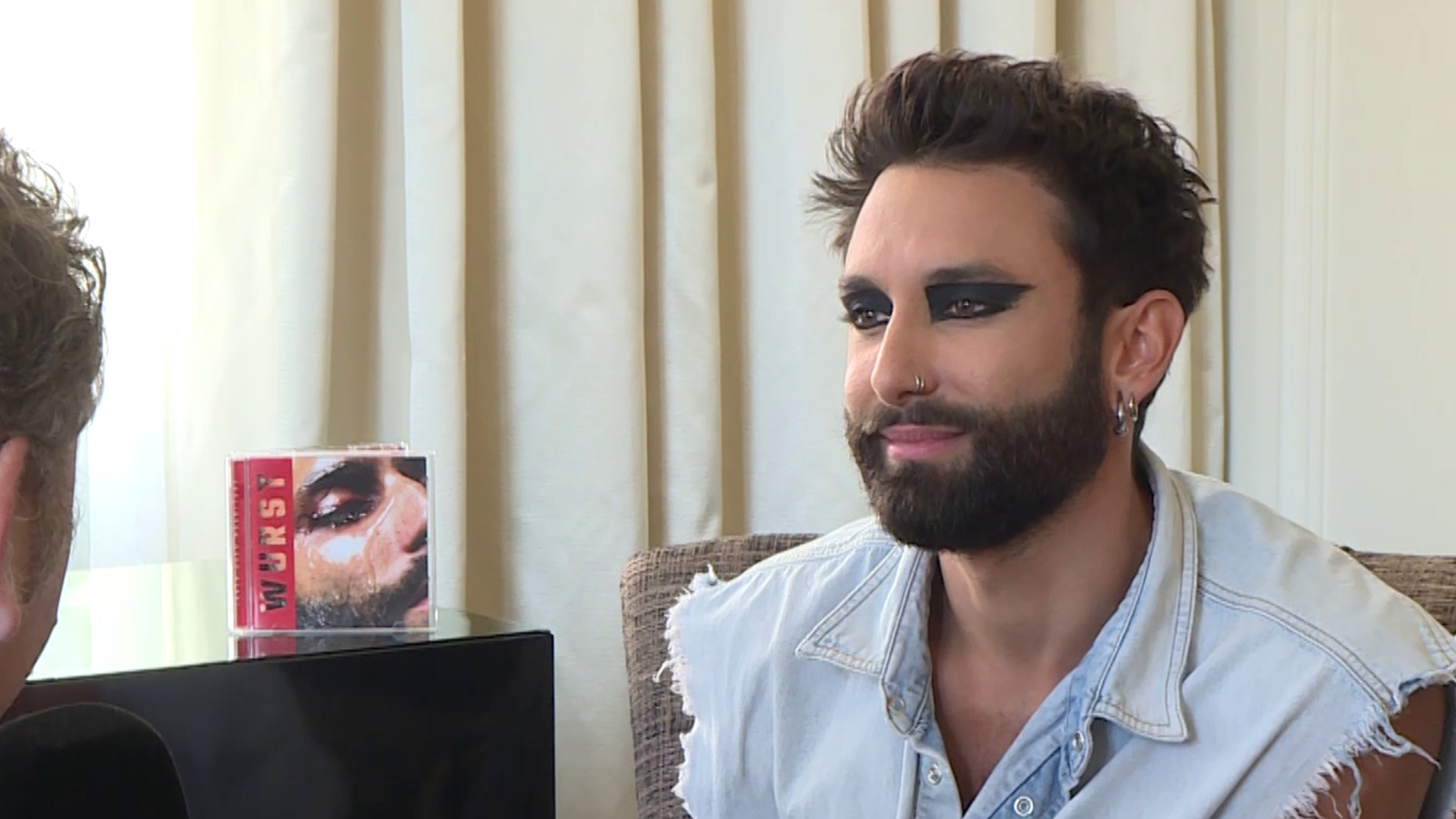 Wurst über neues Album & TV-Show - oe24.tv