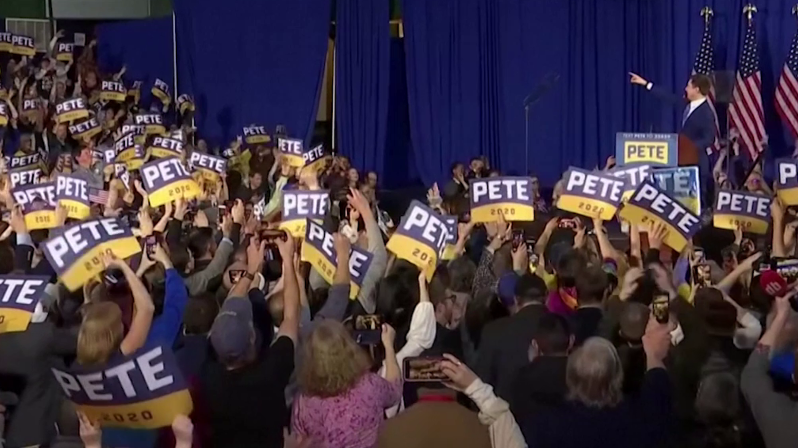 Sanders und Buttigieg dominieren - oe24.tv