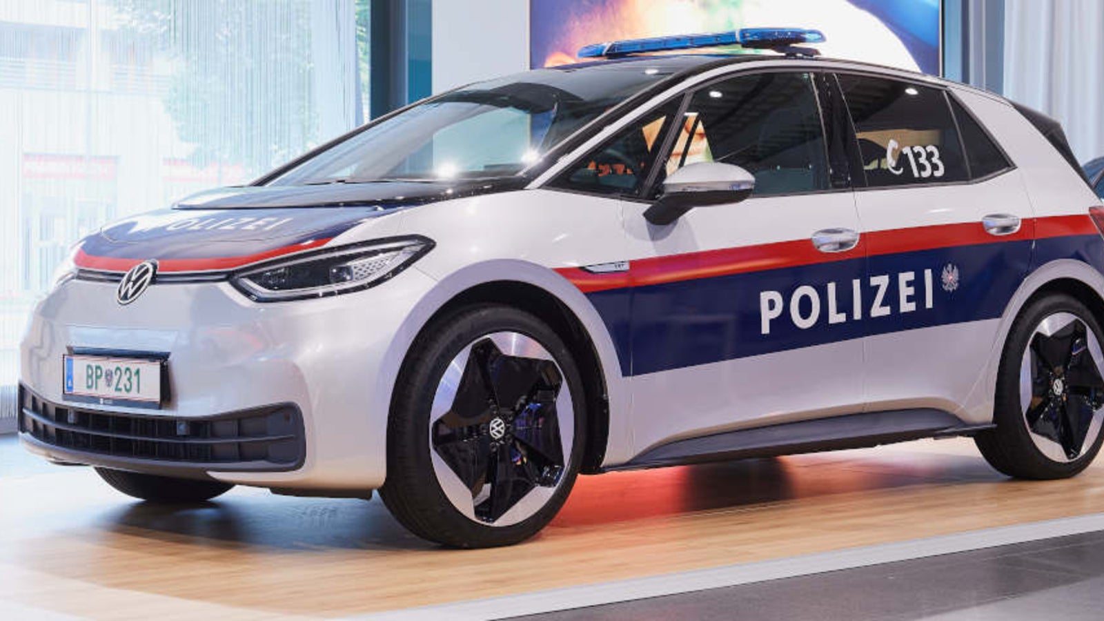 Neuer VW ID.3 für die heimische Polizei - oe24.at