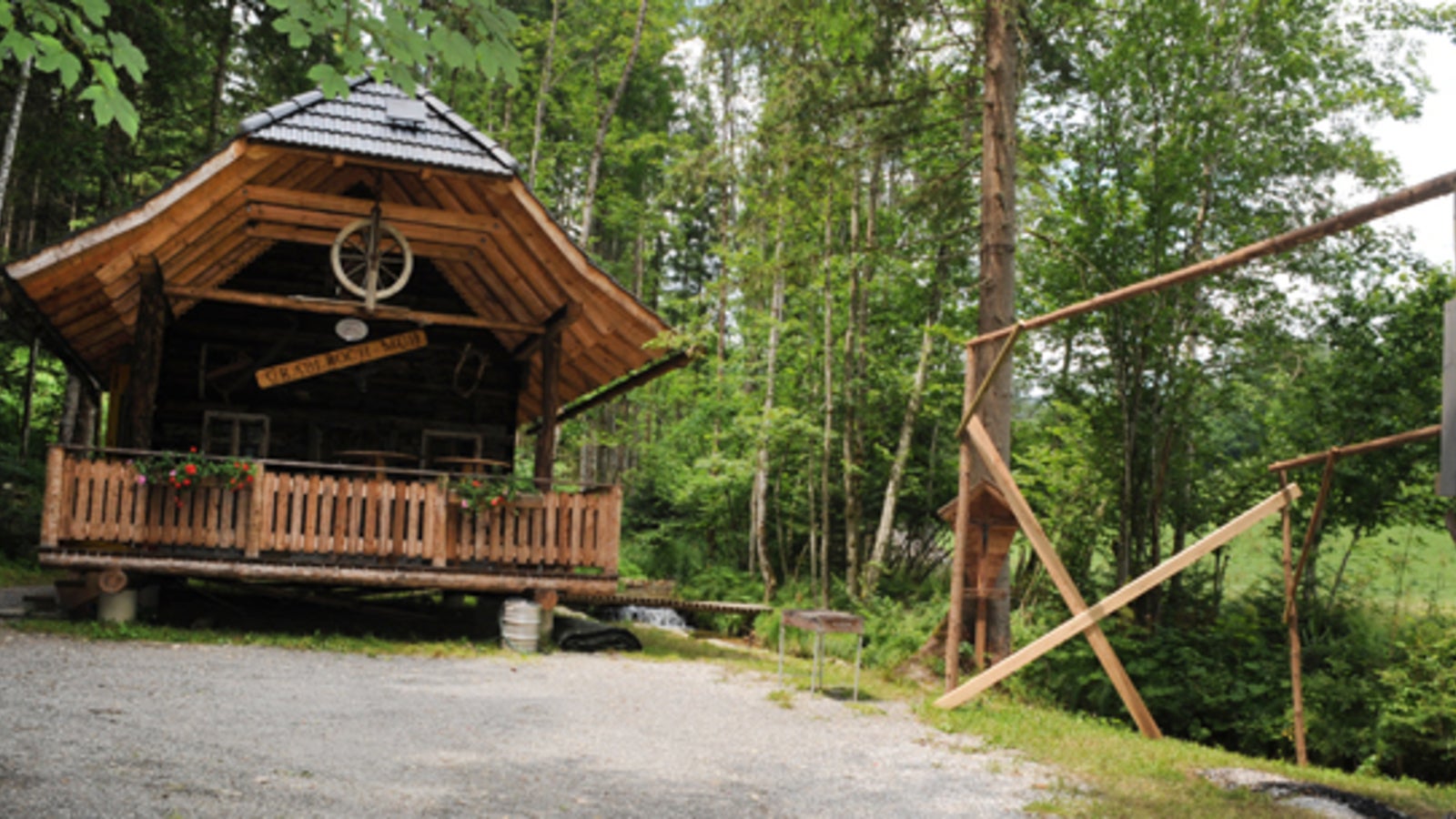 Angeschossenem Bub (8) geht es besser - oe24.at